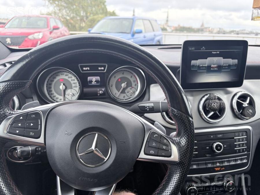 Серый Мерседес GLA 220 2016 в Рига, объемом двигателя 2.20 л и пробегом 300 тыс. км за 11450 €, фото 9 на AUTOMOTO.COM.LV
