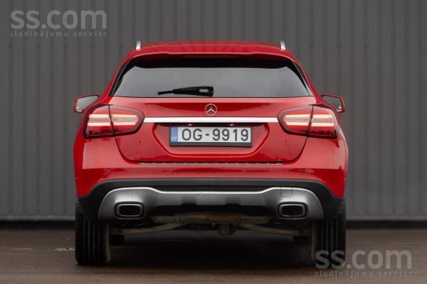 Sarkans Mercedes-Benz gla-220 2017 Dobele, ar dzinēja tilpumu 2.20 L un nobraukumu 227 tūkst. km par 15500 €, foto 5 vietnē AUTOMOTO.COM.LV