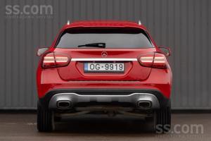 Red Mercedes-Benz gla-220 2017 in Dobele, with an engine capacity of 2.20 L and mileage of 227 thousand km for 15500 €, photo 5 on AUTOMOTO.COM.LV