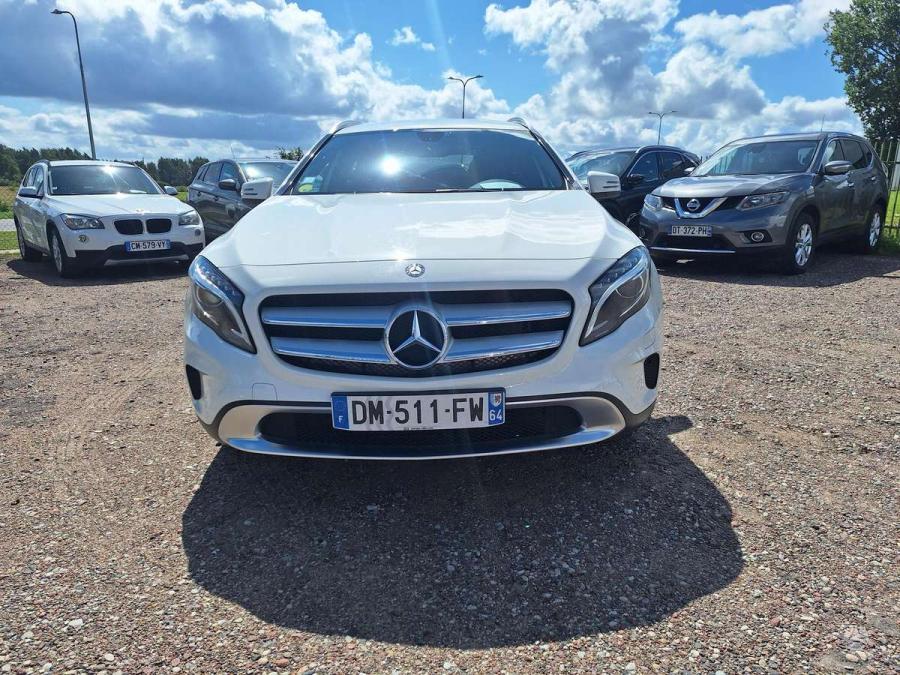 Balts Mercedes-Benz gla-220 2013 Tauragė, ar dzinēja tilpumu 2.14 L un nobraukumu 190 tūkst. km par 10300 €, foto 3 vietnē AUTOMOTO.COM.LV