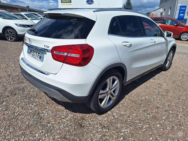 Balts Mercedes-Benz gla-220 2013 Tauragė, ar dzinēja tilpumu 2.14 L un nobraukumu 190 tūkst. km par 10300 €, foto 7 vietnē AUTOMOTO.COM.LV