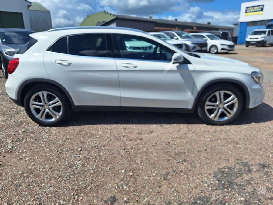 Balts Mercedes-Benz gla-220 2013 Tauragė, ar dzinēja tilpumu 2.14 L un nobraukumu 190 tūkst. km par 10300 €, foto 9 vietnē AUTOMOTO.COM.LV
