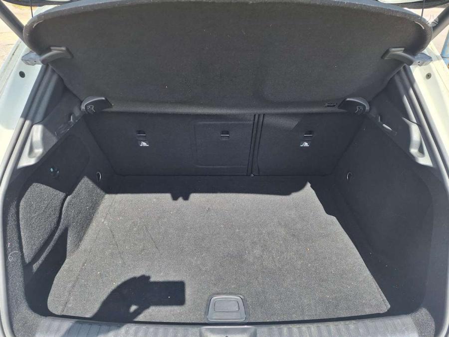 Balts Mercedes-Benz gla-220 2013 Tauragė, ar dzinēja tilpumu 2.14 L un nobraukumu 190 tūkst. km par 10300 €, foto 17 vietnē AUTOMOTO.COM.LV