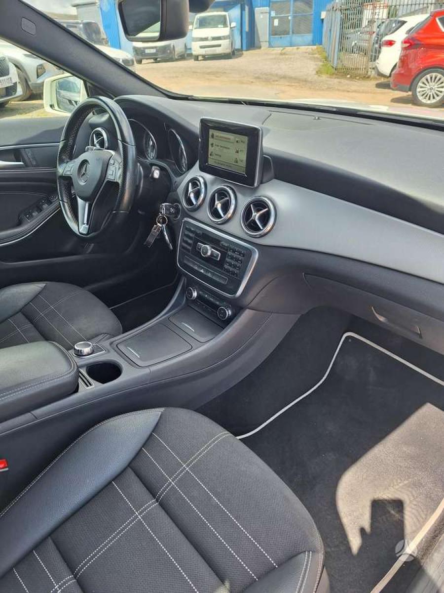 Balts Mercedes-Benz gla-220 2013 Tauragė, ar dzinēja tilpumu 2.14 L un nobraukumu 190 tūkst. km par 10300 €, foto 20 vietnē AUTOMOTO.COM.LV