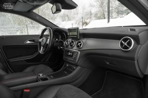 Белый Мерседес GLA 220 2014 в Вильнюс, объемом двигателя 2.10 л и пробегом 155 тыс. км за 14200 €, фото 17 на AUTOMOTO.COM.LV