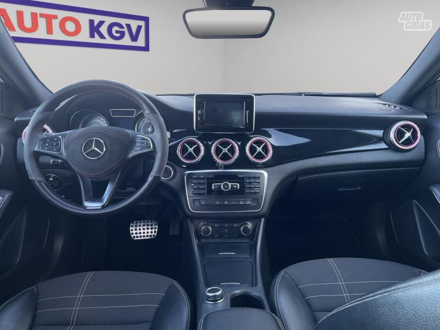 White Mercedes-Benz gla-220 2014 in Vilnius, with an engine capacity of 2.20 L and mileage of 246 thousand km for 10999 €, photo 13 on AUTOMOTO.COM.LV