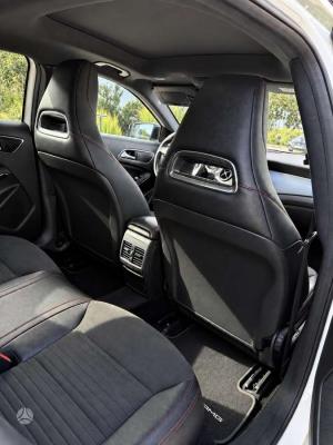 Белый Мерседес GLA 220 2015 в Вильнюс, объемом двигателя 2.14 л и пробегом 282 тыс. км за 14800 €, фото 4 на AUTOMOTO.COM.LV