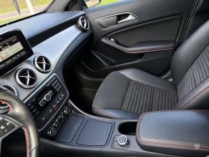 Белый Мерседес GLA 220 2015 в Вильнюс, объемом двигателя 2.14 л и пробегом 282 тыс. км за 14800 €, фото 5 на AUTOMOTO.COM.LV