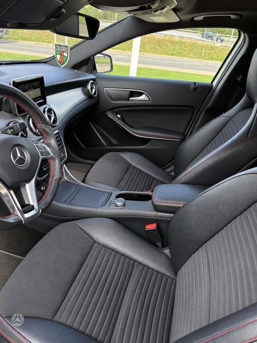 Белый Мерседес GLA 220 2015 в Вильнюс, объемом двигателя 2.14 л и пробегом 282 тыс. км за 14800 €, фото 6 на AUTOMOTO.COM.LV