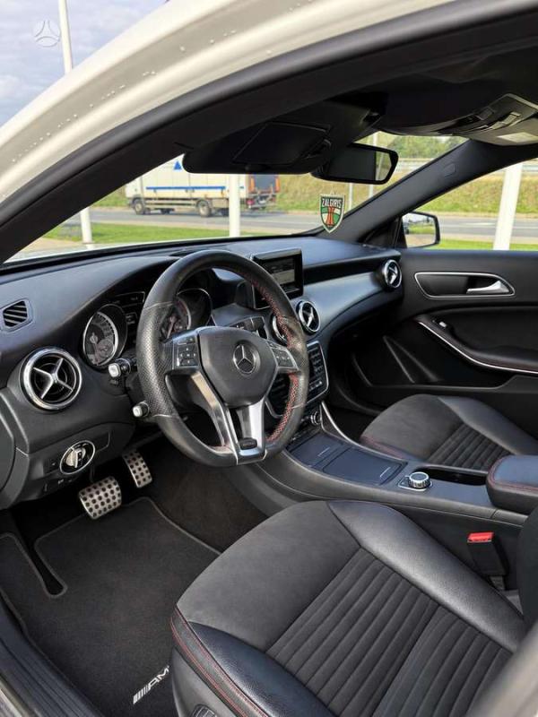 Белый Мерседес GLA 220 2015 в Вильнюс, объемом двигателя 2.14 л и пробегом 282 тыс. км за 14800 €, фото 8 на AUTOMOTO.COM.LV