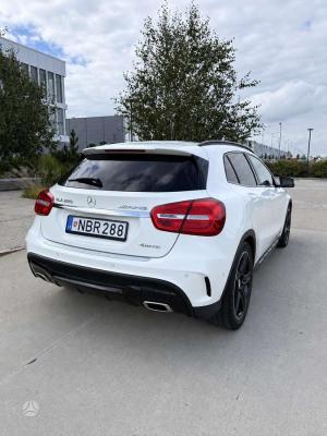Белый Мерседес GLA 220 2015 в Вильнюс, объемом двигателя 2.14 л и пробегом 282 тыс. км за 14800 €, фото 11 на AUTOMOTO.COM.LV