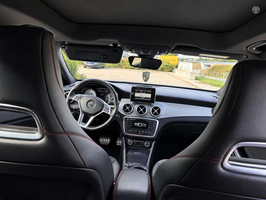 Белый Мерседес GLA 220 2015 в Вильнюс, объемом двигателя 2.14 л и пробегом 282 тыс. км за 14800 €, фото 15 на AUTOMOTO.COM.LV