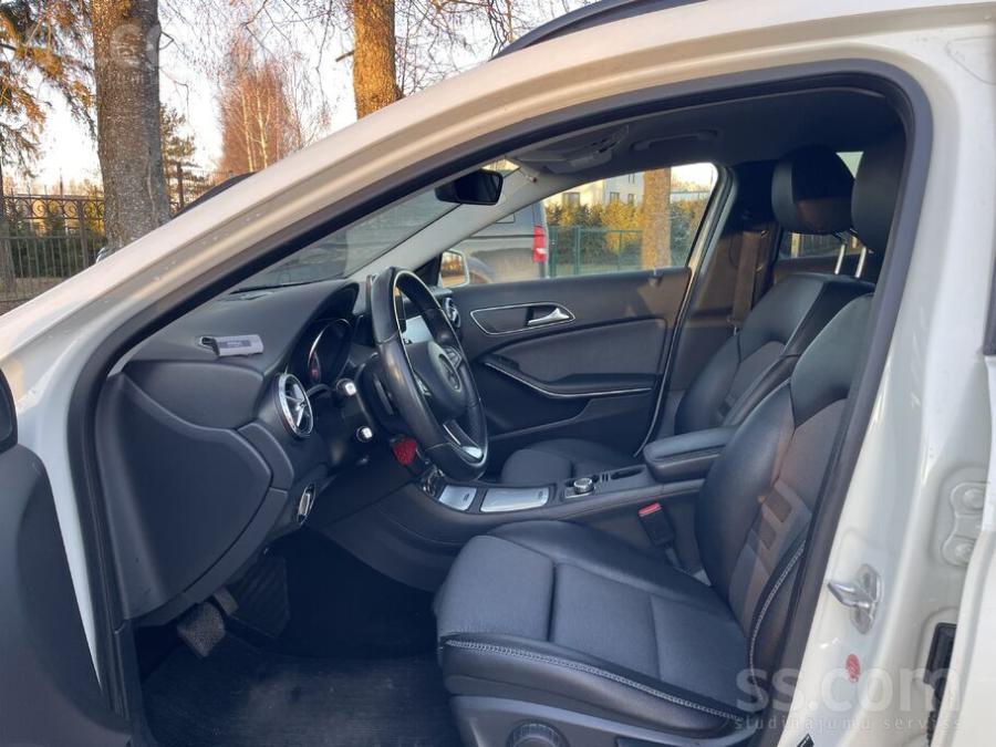 Balts Mercedes-Benz gla-220 2016 Rīga, ar dzinēja tilpumu 2.20 L un nobraukumu 220 tūkst. km par 12990 €, foto 12 vietnē AUTOMOTO.COM.LV