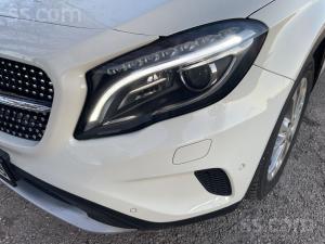 Balts Mercedes-Benz gla-220 2016 Rīga, ar dzinēja tilpumu 2.20 L un nobraukumu 220 tūkst. km par 12990 €, foto 10 vietnē AUTOMOTO.COM.LV