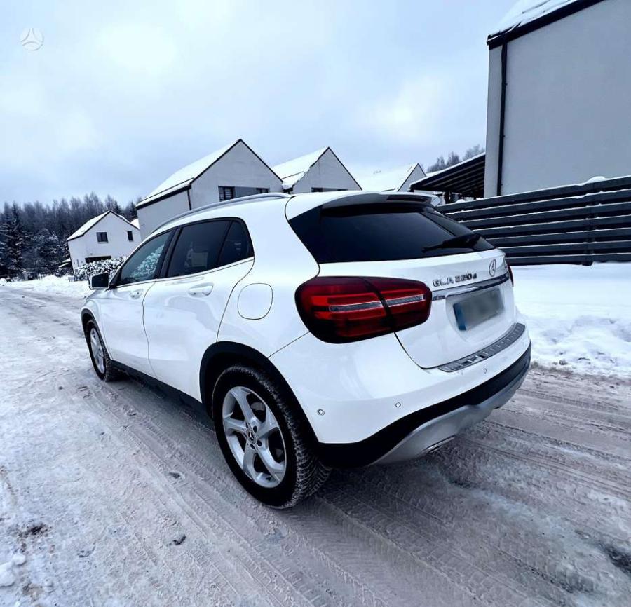 Balts Mercedes-Benz gla-220 2018 Viļņa, ar dzinēja tilpumu 2.14 L un nobraukumu 229 tūkst. km par 15900 €, foto 7 vietnē AUTOMOTO.COM.LV