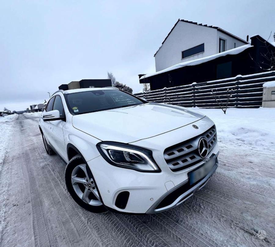 Balts Mercedes-Benz gla-220 2018 Viļņa, ar dzinēja tilpumu 2.14 L un nobraukumu 229 tūkst. km par 15900 €, foto 10 vietnē AUTOMOTO.COM.LV