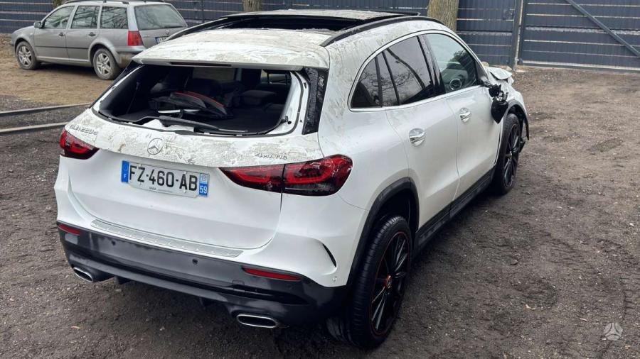 Balts Mercedes-Benz gla-220 2021 Jonava, ar dzinēja tilpumu 1.95 L un nobraukumu 11 tūkst. km par 14999 €, foto 15 vietnē AUTOMOTO.COM.LV
