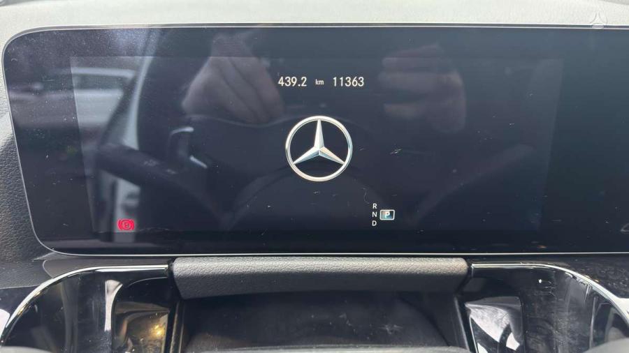Balts Mercedes-Benz gla-220 2021 Jonava, ar dzinēja tilpumu 1.95 L un nobraukumu 11 tūkst. km par 13950 €, foto 24 vietnē AUTOMOTO.COM.LV