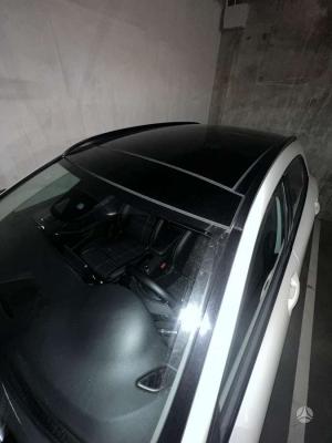 White Mercedes-Benz gla-220 2016 in Vilnius, with an engine capacity of 2.20 L and mileage of 290 thousand km for 11616 €, photo 7 on AUTOMOTO.COM.LV