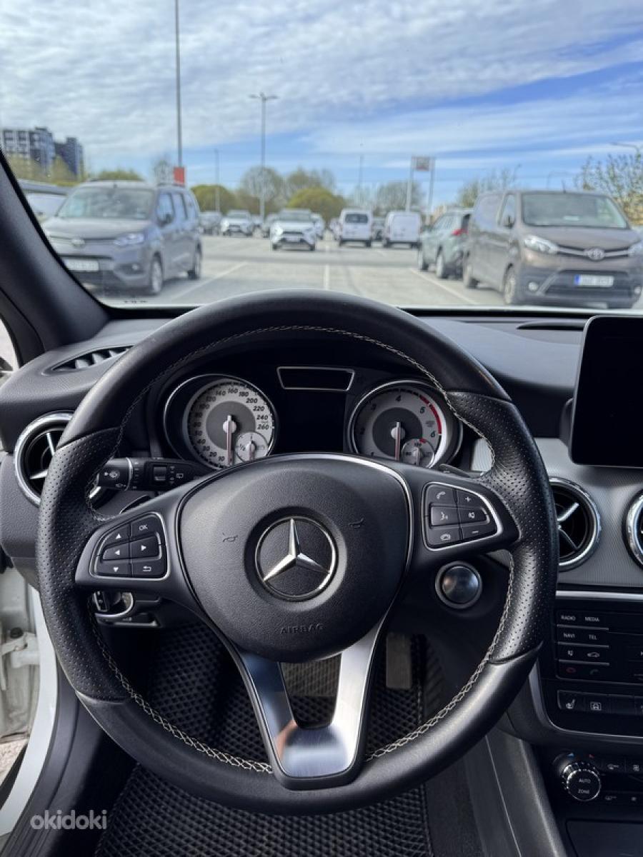 Белый Мерседес GLA 220 2017 в Таллин, объемом двигателя 2.10 л и пробегом 110 тыс. км за 21500 €, фото 25 на AUTOMOTO.COM.LV