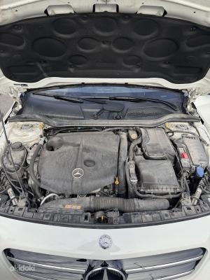 Белый Мерседес GLA 220 2017 в Таллин, объемом двигателя 2.10 л и пробегом 110 тыс. км за 21500 €, фото 27 на AUTOMOTO.COM.LV