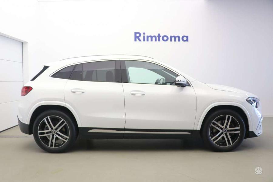 Balts Mercedes-Benz gla-220 2024 Viļņa, ar dzinēja tilpumu 1.95 L un nobraukumu 23 tūkst. km par 37990 €, foto 4 vietnē AUTOMOTO.COM.LV