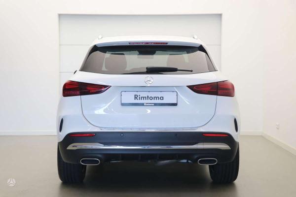 White Mercedes-Benz gla-220 2024 in Vilnius, with an engine capacity of 1.95 L and mileage of 23 thousand km for 37990 €, photo 7 on AUTOMOTO.COM.LV