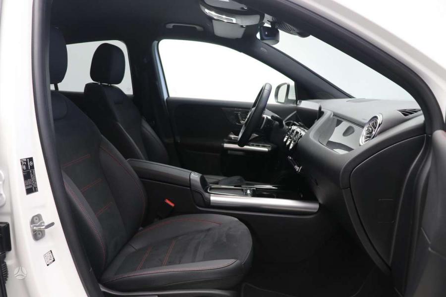 Balts Mercedes-Benz gla-220 2024 Viļņa, ar dzinēja tilpumu 1.95 L un nobraukumu 23 tūkst. km par 37990 €, foto 11 vietnē AUTOMOTO.COM.LV