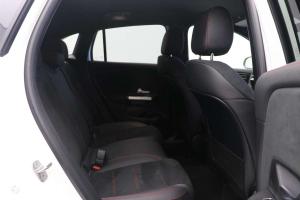 Balts Mercedes-Benz gla-220 2024 Viļņa, ar dzinēja tilpumu 1.95 L un nobraukumu 23 tūkst. km par 37990 €, foto 13 vietnē AUTOMOTO.COM.LV