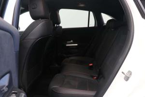 Balts Mercedes-Benz gla-220 2024 Viļņa, ar dzinēja tilpumu 1.95 L un nobraukumu 23 tūkst. km par 37990 €, foto 14 vietnē AUTOMOTO.COM.LV