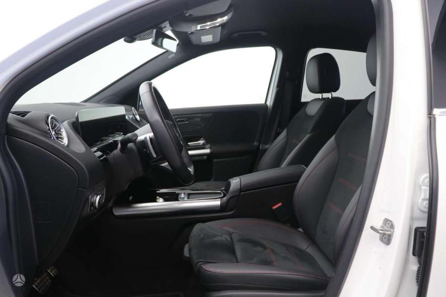 Balts Mercedes-Benz gla-220 2024 Viļņa, ar dzinēja tilpumu 1.95 L un nobraukumu 23 tūkst. km par 37990 €, foto 15 vietnē AUTOMOTO.COM.LV