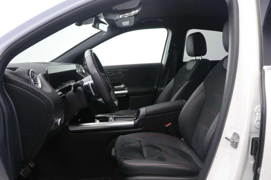 Белый Мерседес GLA 220 2024 в Вильнюс, объемом двигателя 1.95 л и пробегом 23 тыс. км за 36990 €, фото 15 на AUTOMOTO.COM.LV