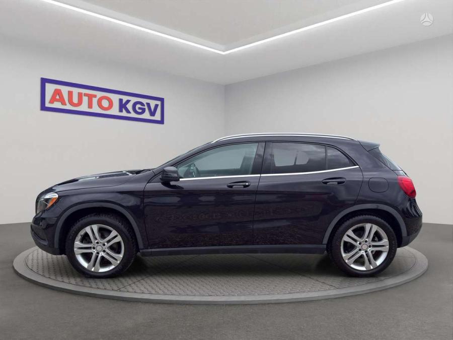 Черный Мерседес GLA 250 2015 в Каунас, объемом двигателя 2.00 л и пробегом 85 тыс. км за 15900 €, фото 3 на AUTOMOTO.COM.LV