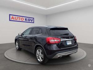 Черный Мерседес GLA 250 2015 в Каунас, объемом двигателя 2.00 л и пробегом 85 тыс. км за 15900 €, фото 4 на AUTOMOTO.COM.LV