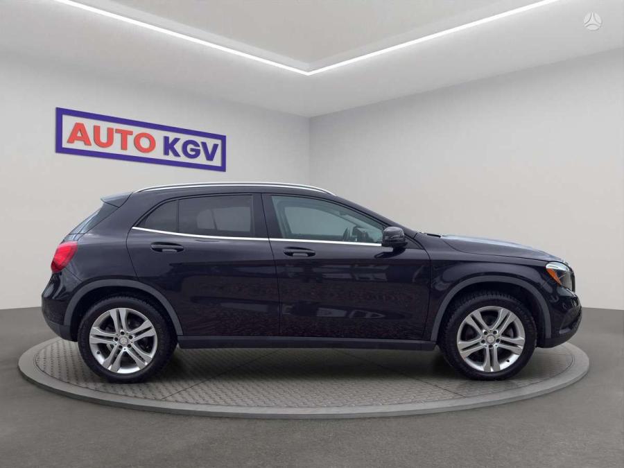 Черный Мерседес GLA 250 2015 в Каунас, объемом двигателя 2.00 л и пробегом 85 тыс. км за 15900 €, фото 7 на AUTOMOTO.COM.LV
