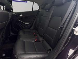 Черный Мерседес GLA 250 2015 в Каунас, объемом двигателя 2.00 л и пробегом 85 тыс. км за 15900 €, фото 13 на AUTOMOTO.COM.LV