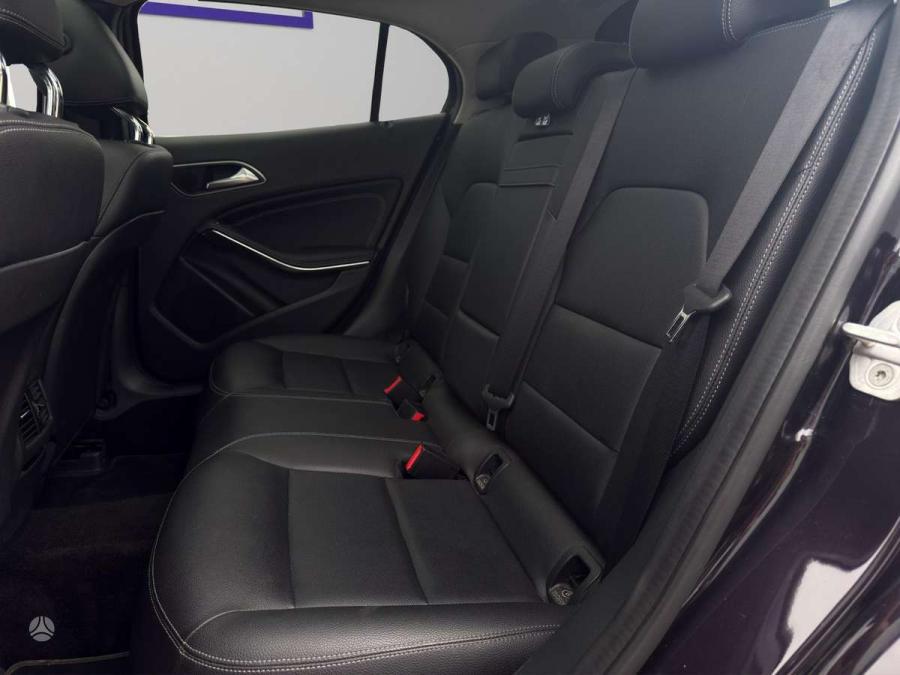 Черный Мерседес GLA 250 2015 в Каунас, объемом двигателя 2.00 л и пробегом 85 тыс. км за 15900 €, фото 13 на AUTOMOTO.COM.LV