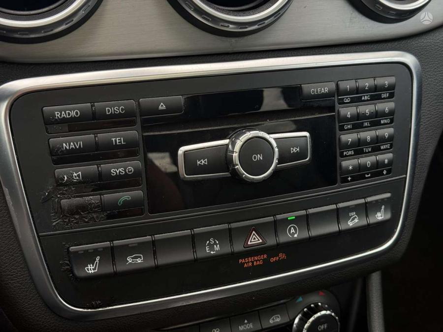 Melns Mercedes-Benz GLA 250 2015 Kauņa, ar dzinēja tilpumu 2.00 L un nobraukumu 85 tūkst. km par 15900 €, foto 18 vietnē AUTOMOTO.COM.LV