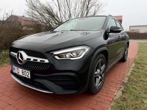 Melns Mercedes-Benz GLA 250 2021 Viļņa, ar dzinēja tilpumu 1.99 L un nobraukumu 49 tūkst. km par 28450 €, foto 2 vietnē AUTOMOTO.COM.LV
