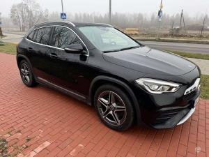 Melns Mercedes-Benz GLA 250 2021 Viļņa, ar dzinēja tilpumu 1.99 L un nobraukumu 49 tūkst. km par 28450 €, foto 8 vietnē AUTOMOTO.COM.LV