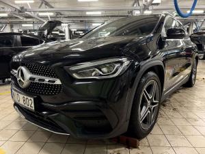 Black Mercedes-Benz GLA 250 2021 in Vilnius, with an engine capacity of 1.99 L and mileage of 49 thousand km for 29900 €, photo  on AUTOMOTO.COM.LV