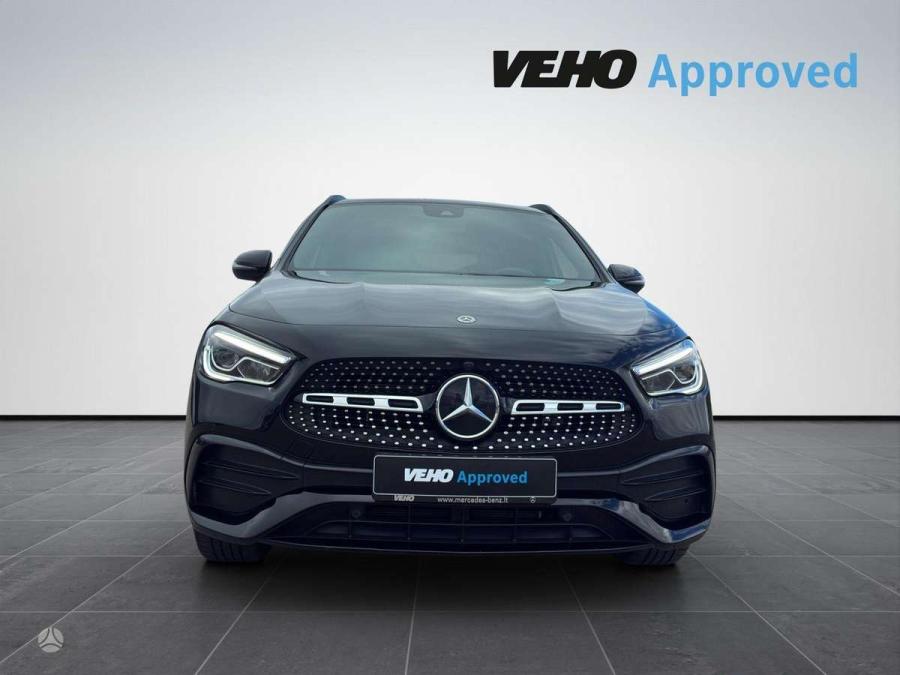 Melns Mercedes-Benz GLA 250 2021 Kauņa, ar dzinēja tilpumu 1.33 L un nobraukumu 73 tūkst. km par 33900 €, foto 9 vietnē AUTOMOTO.COM.LV