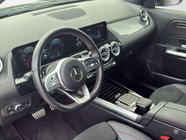 Black Mercedes-Benz GLA 250 2021 in Kaunas, with an engine capacity of 1.33 L and mileage of 73 thousand km for 33900 €, photo 11 on AUTOMOTO.COM.LV