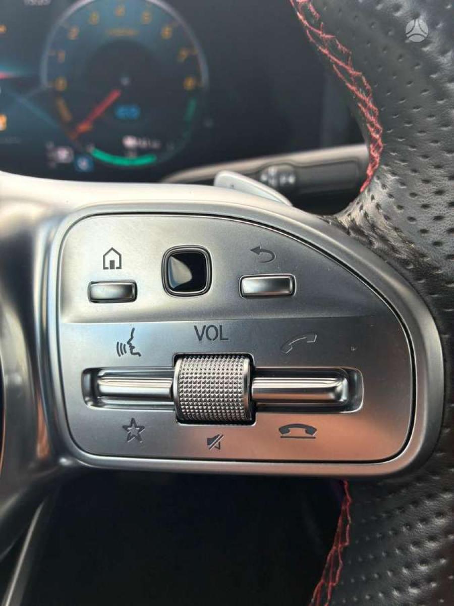 Melns Mercedes-Benz GLA 250 2021 Kauņa, ar dzinēja tilpumu 1.33 L un nobraukumu 73 tūkst. km par 33900 €, foto 21 vietnē AUTOMOTO.COM.LV
