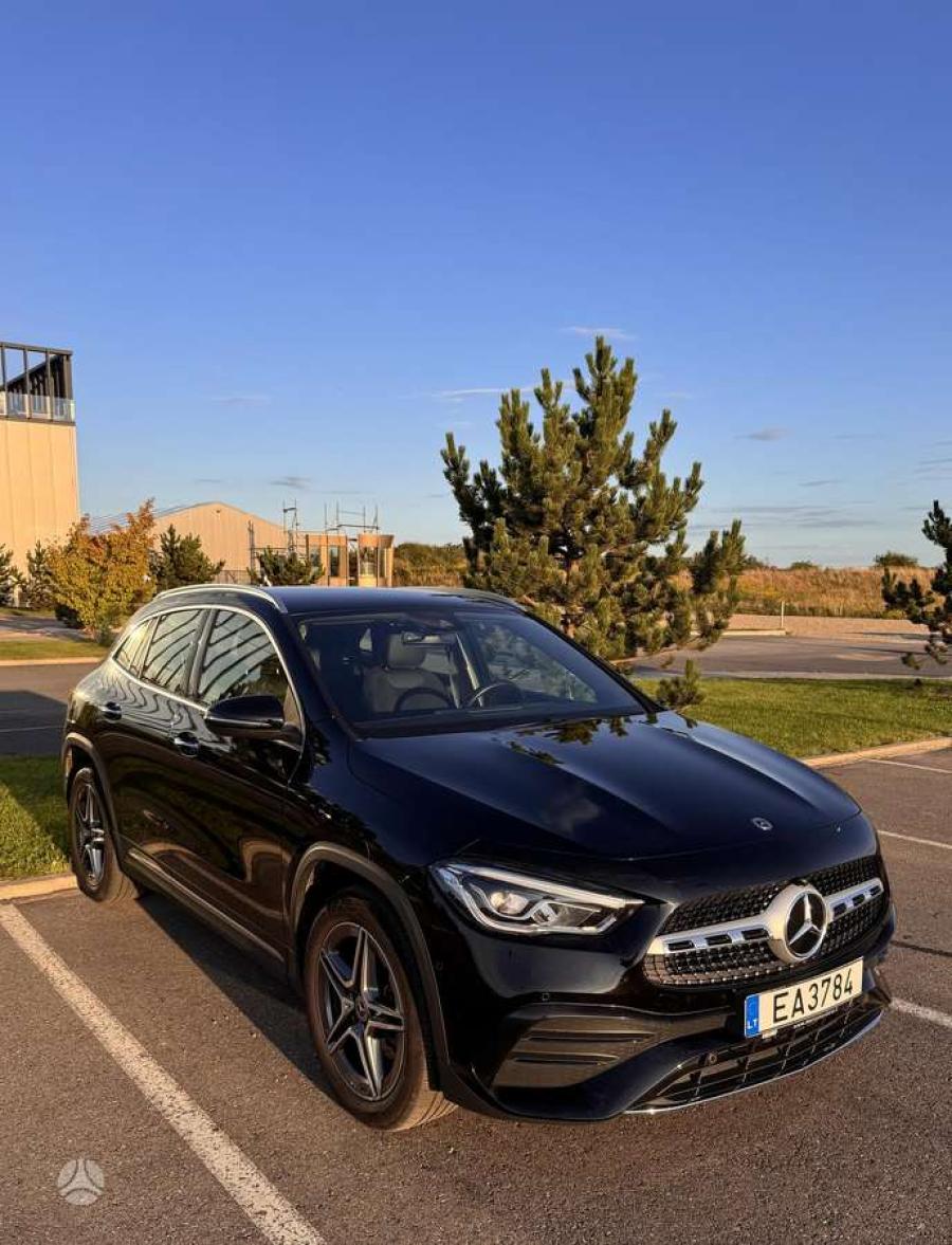 Черный Мерседес GLA 250 2022 в Вильнюс, объемом двигателя 1.33 л и пробегом 57 тыс. км за 29990 €, фото 7 на AUTOMOTO.COM.LV