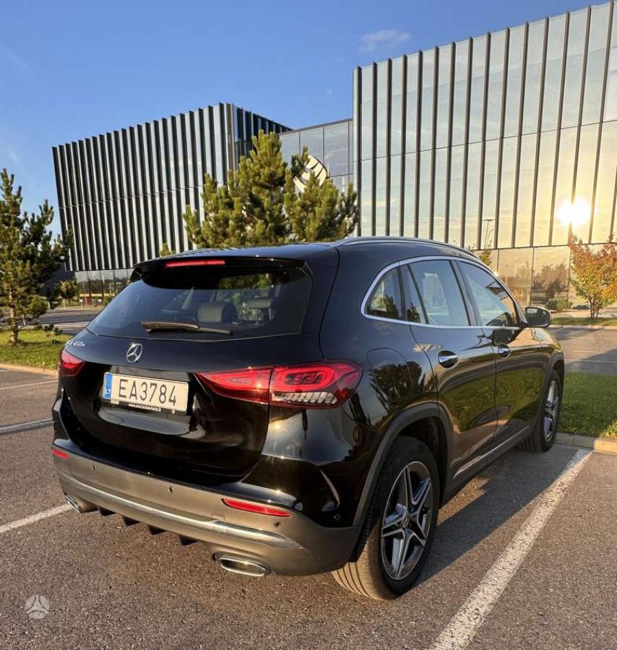 Черный Мерседес GLA 250 2022 в Вильнюс, объемом двигателя 1.33 л и пробегом 57 тыс. км за 29990 €, фото 9 на AUTOMOTO.COM.LV