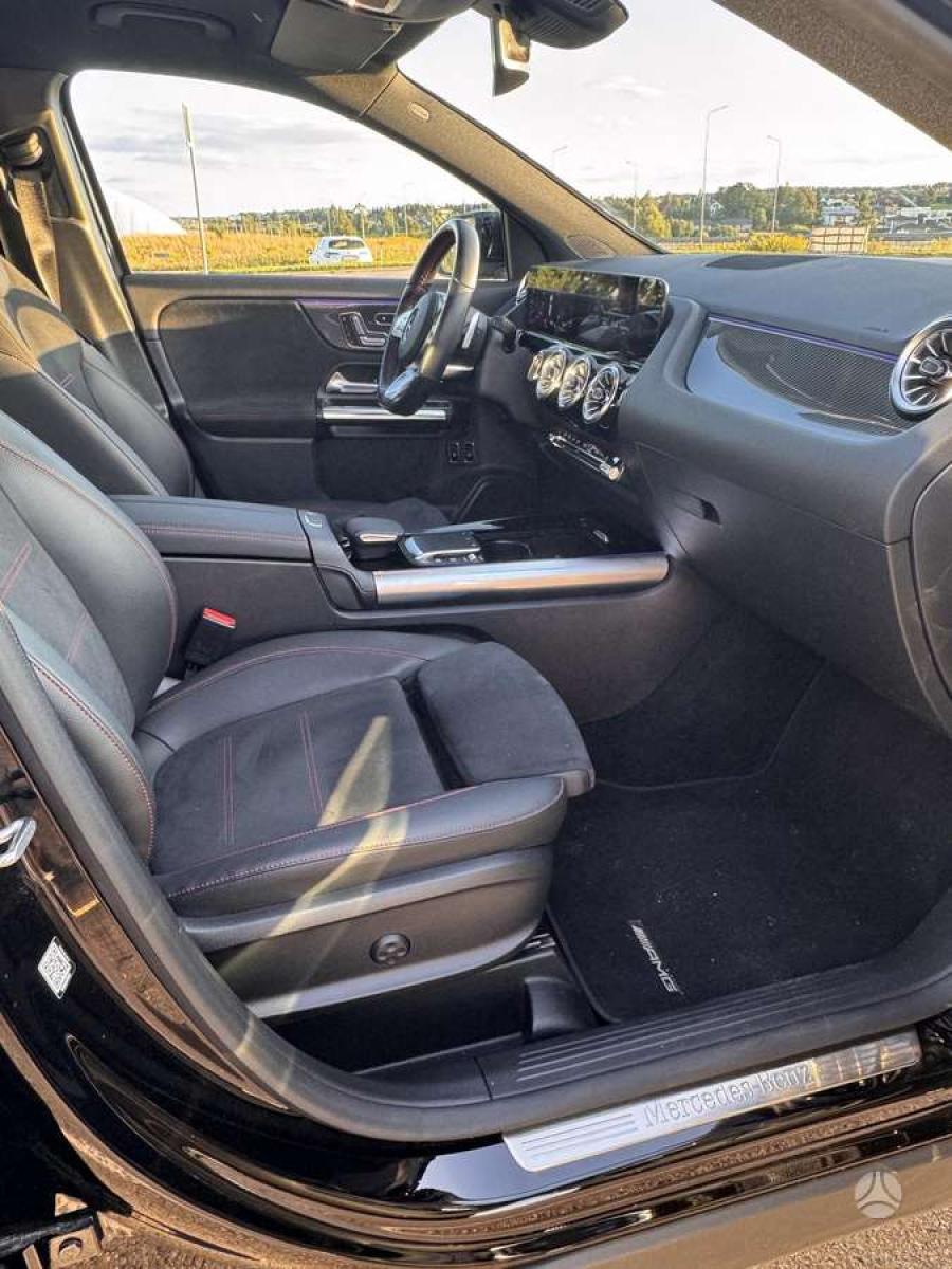 Черный Мерседес GLA 250 2022 в Вильнюс, объемом двигателя 1.33 л и пробегом 57 тыс. км за 29990 €, фото 18 на AUTOMOTO.COM.LV