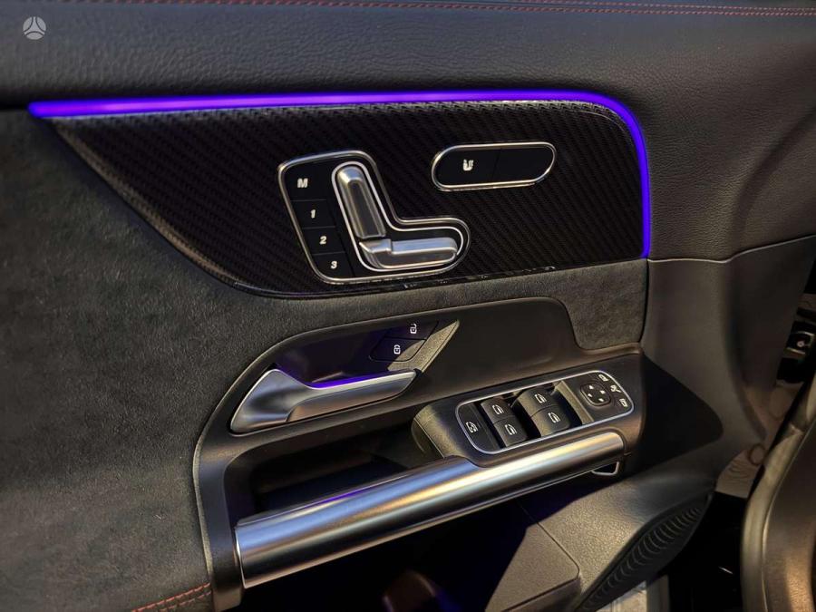 Черный Мерседес GLA 250 2022 в Вильнюс, объемом двигателя 1.33 л и пробегом 57 тыс. км за 29990 €, фото 19 на AUTOMOTO.COM.LV