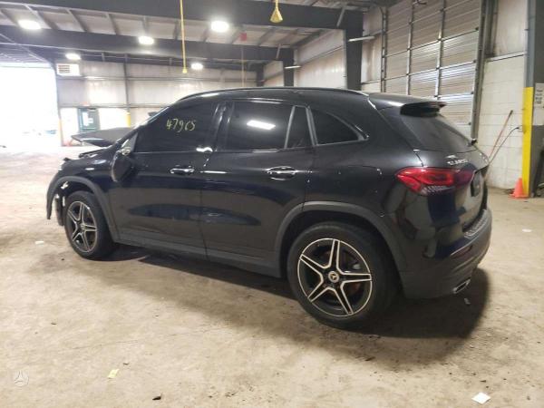 Melns Mercedes-Benz GLA 250 2022 Marijampole, ar dzinēja tilpumu 1.99 L un nobraukumu 77 tūkst. km par 12000 €, foto 3 vietnē AUTOMOTO.COM.LV