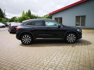 Black Mercedes-Benz GLA 250 2022 in Radviliskis, with an engine capacity of 1.33 L and mileage of 32 thousand km for 27900 €, photo 7 on AUTOMOTO.COM.LV